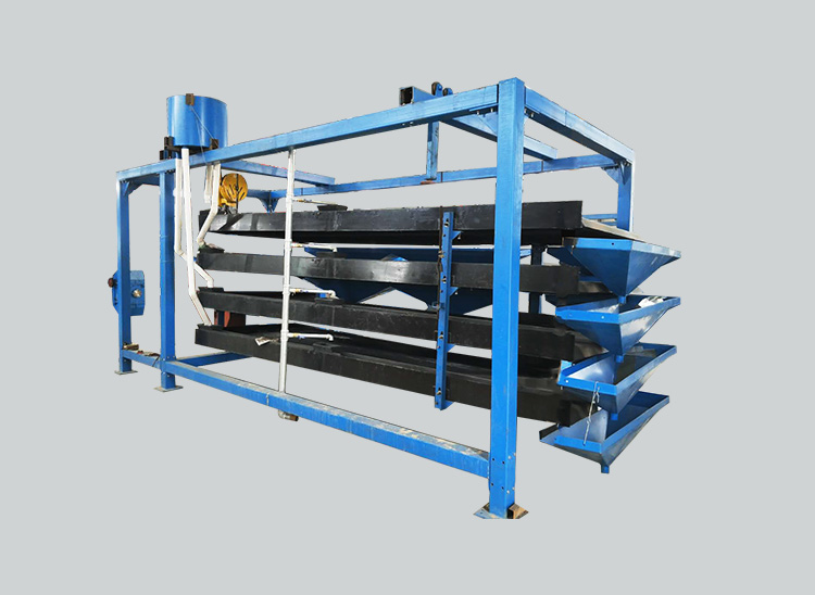 4 deck shaking table - Hengcheng Mining Equipment Co,ltd